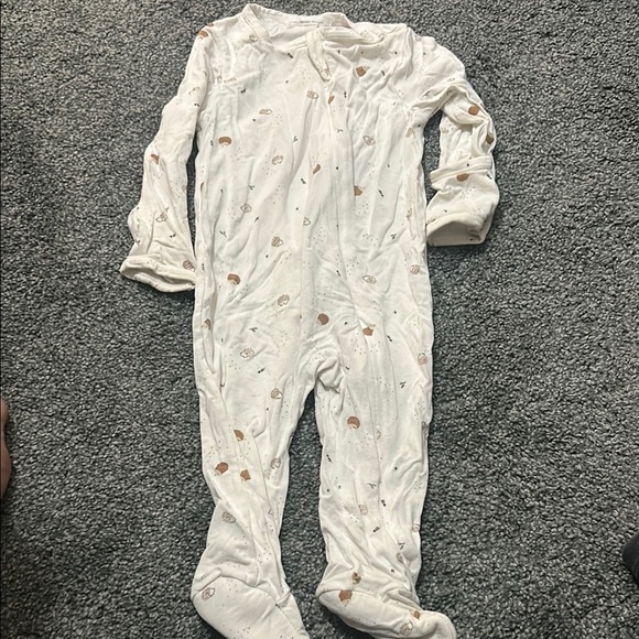 Angel Dear | One Pieces | Kids One Piece Pajama White With Patterns ...